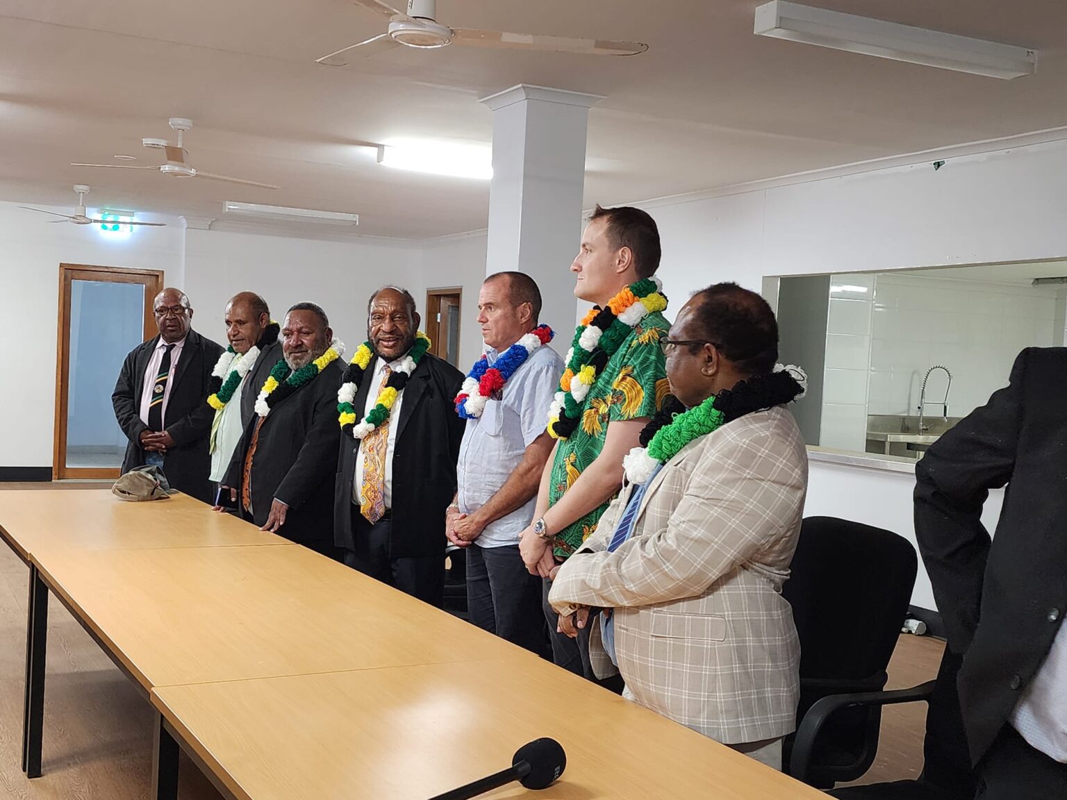 Australian High Commissioner to Papua New Guinea His Excellency John ...